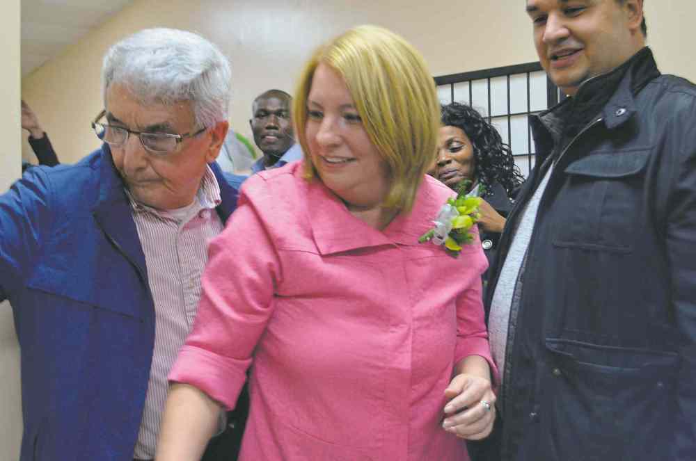 Smith loses re-election bid to Gilroy – Our Communities