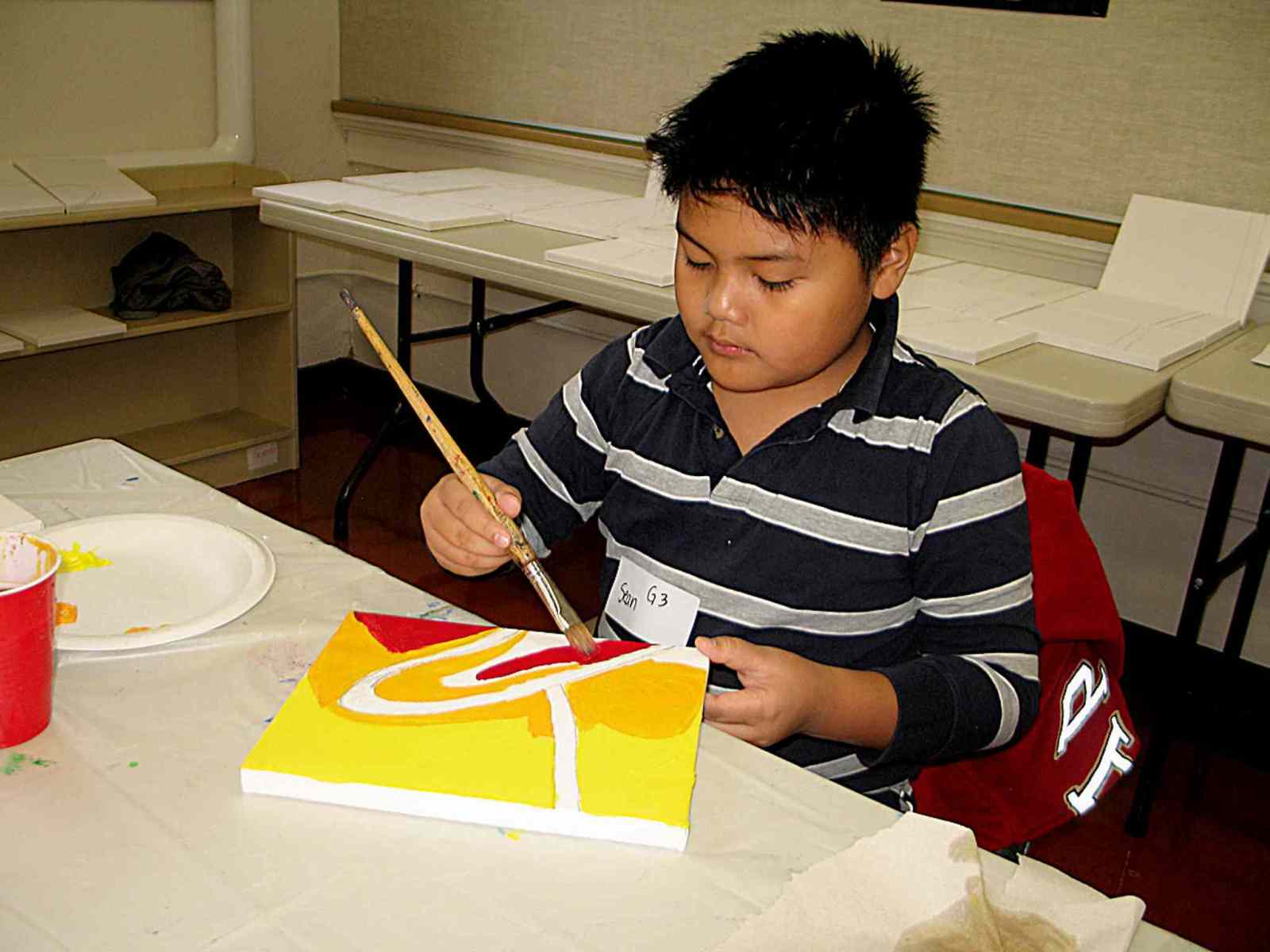 Students get creative with mosaic mural – Our Communities