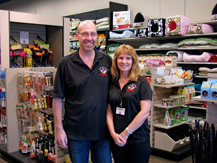 Pitch your pet hero for national award – Our Communities