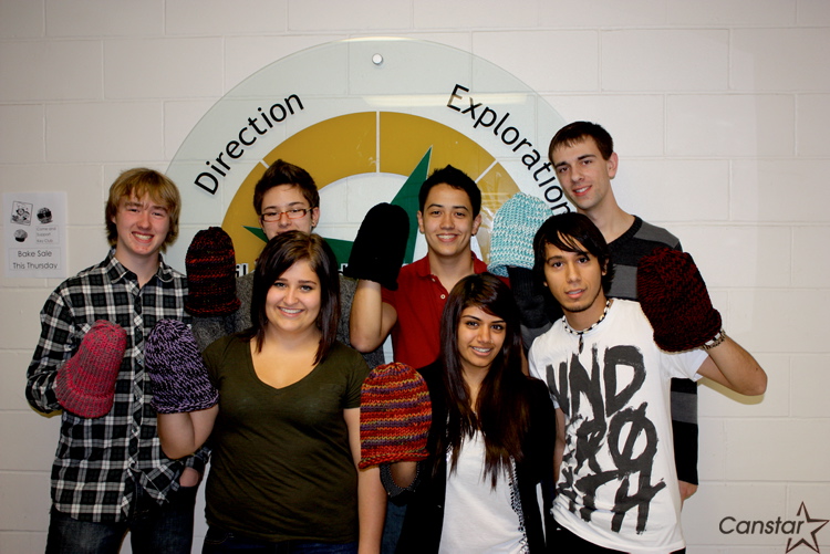 High school students knit for the homeless – Our Communities