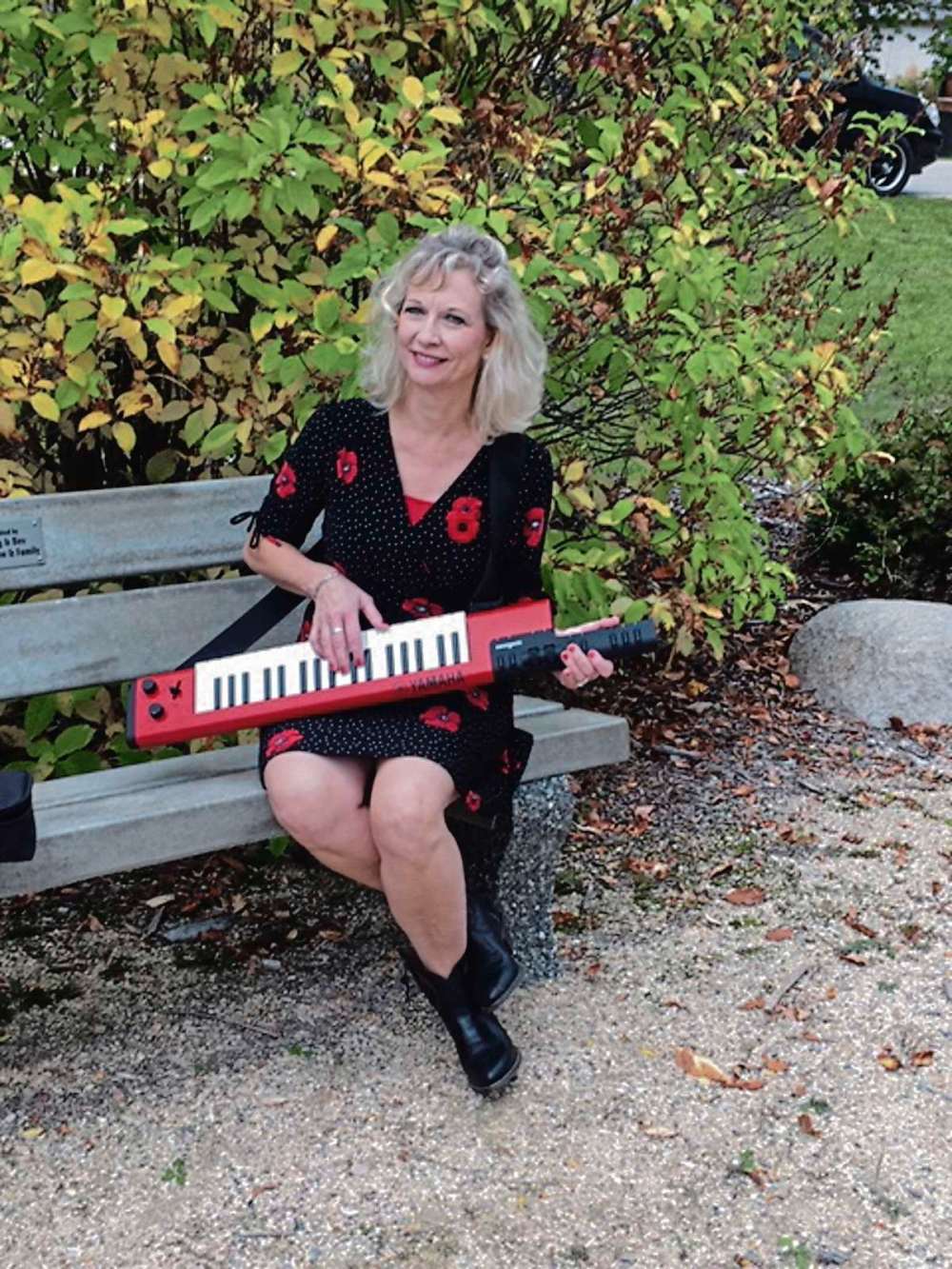 Honouring veterans with song – Our Communities