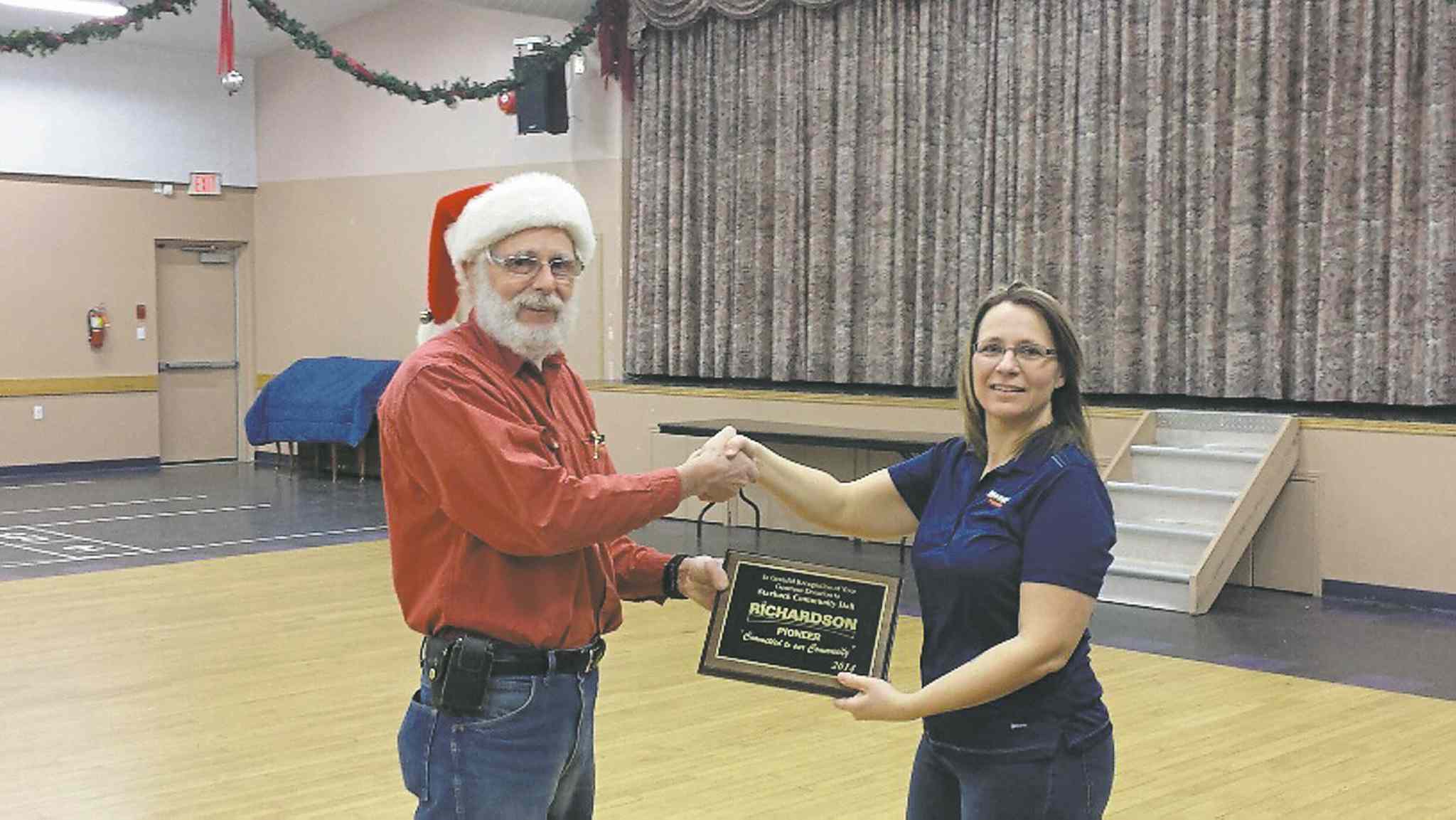 Show of thanks for helping out hall – Our Communities