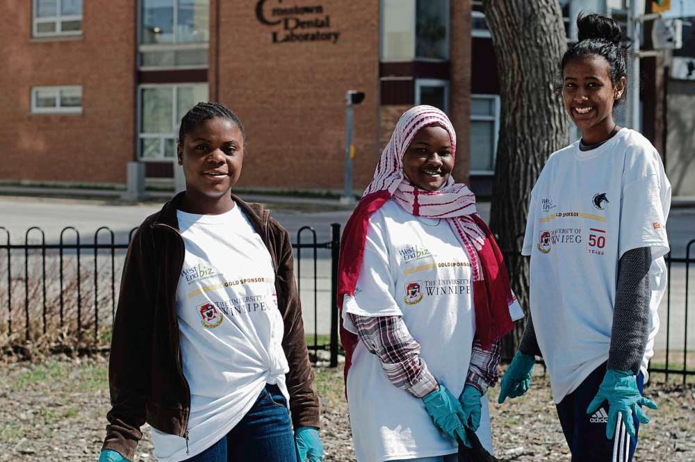 Students get a lesson in spring cleaning – Our Communities