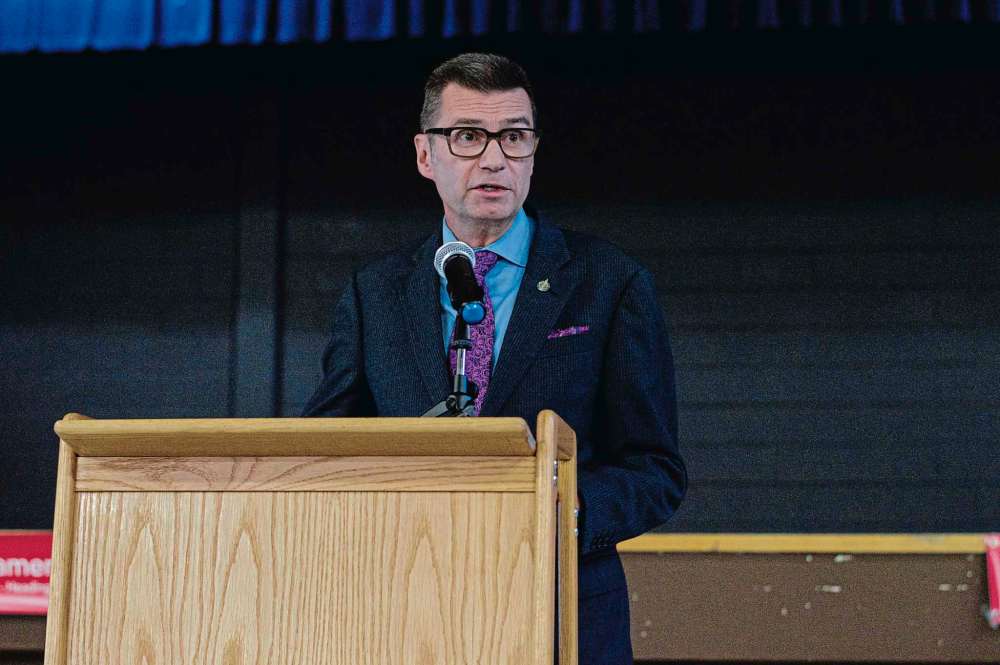Town hall on weed sees supportive majority – Our Communities