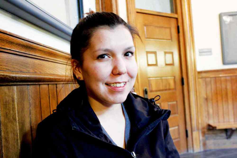 U of W basketballer earns spot on NAIG team – Our Communities