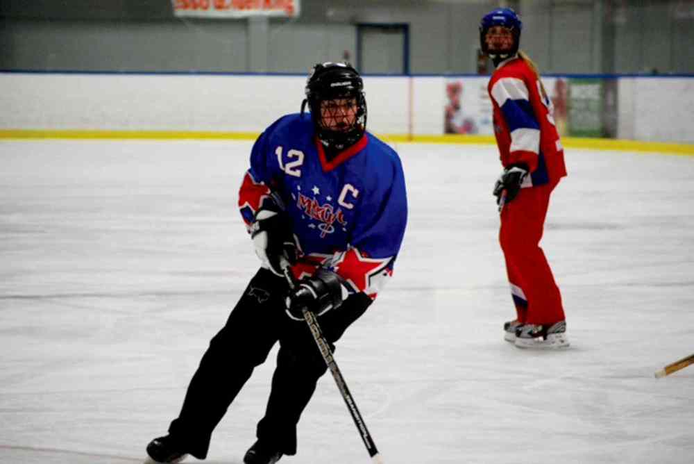 Petersen skating down her own path – Our Communities