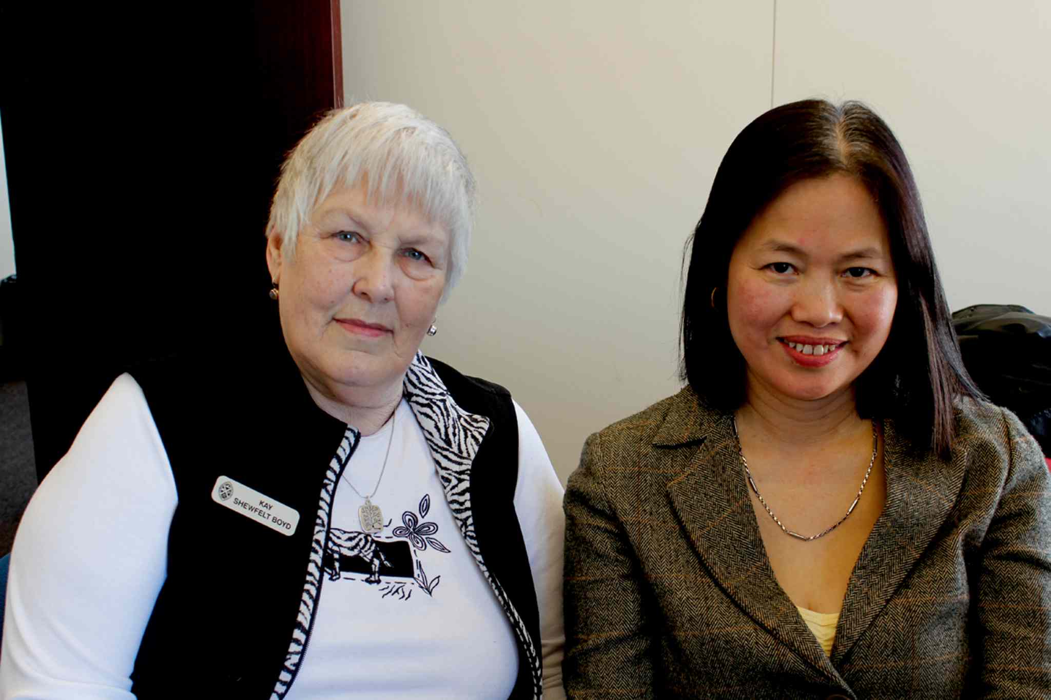 Vietnamese immigrant communicates her way to the top – Our Communities