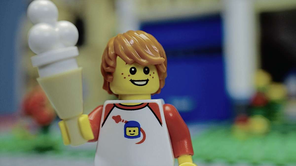 Lego video explains economic building blocks – Our Communities