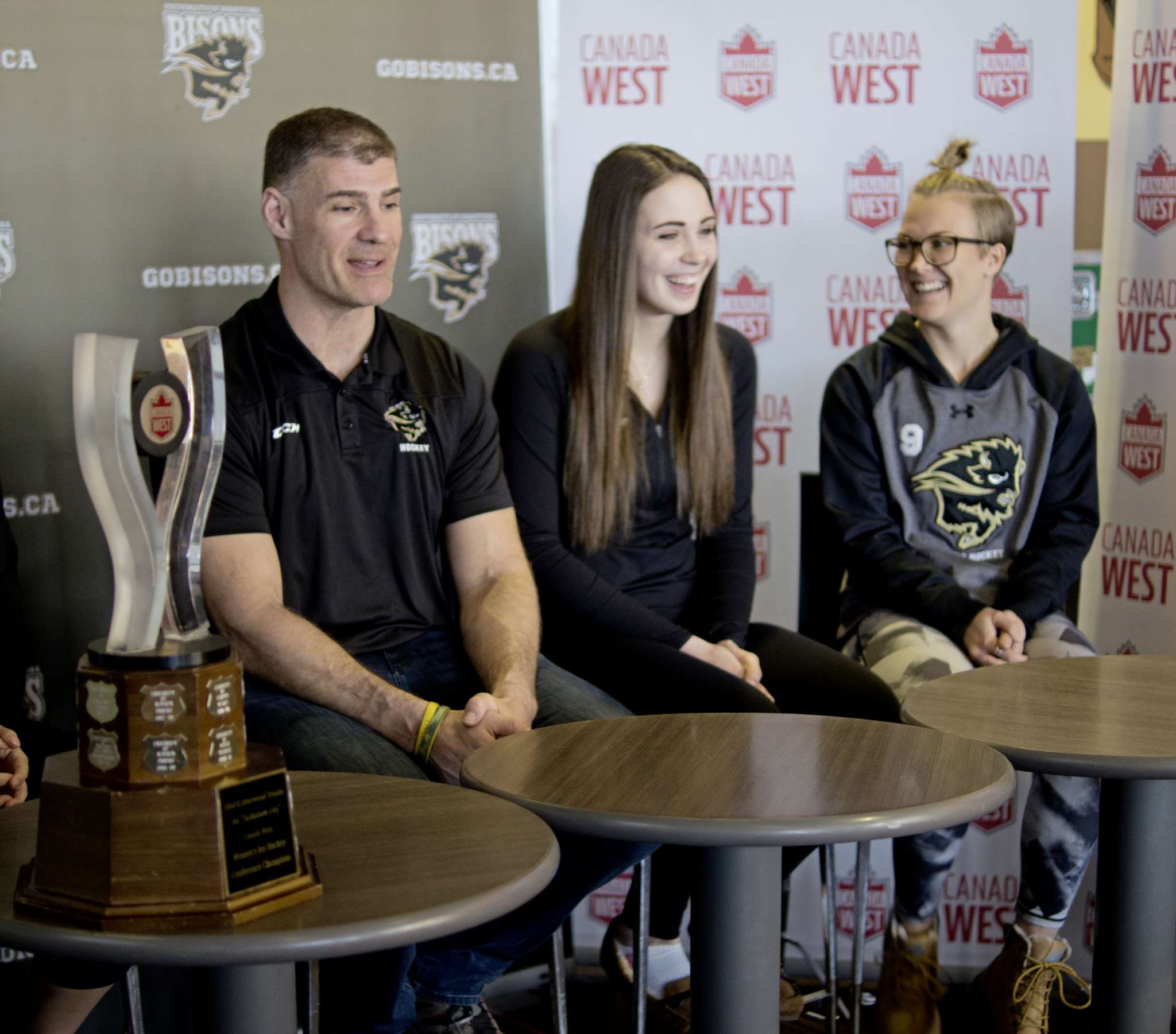Women’s hockey Herd headed to nationals – Our Communities