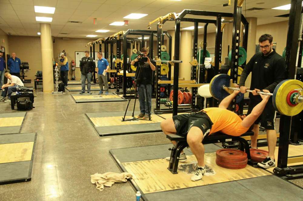 Bison Geoff Gray works out for NFL – Our Communities