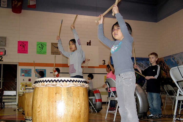 Daiko teaches taiko at Margaret Park School – Our Communities