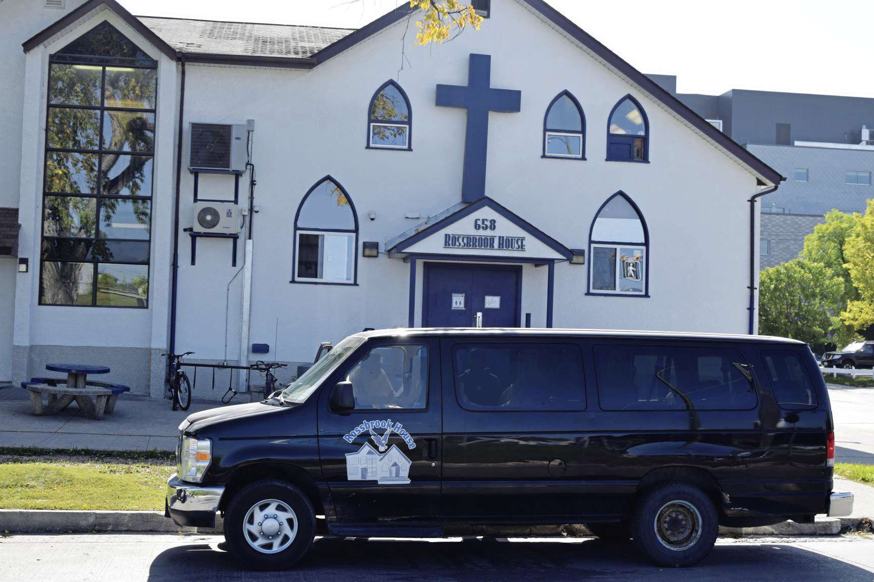 Drop-in centre needs new drop-off van – Our Communities