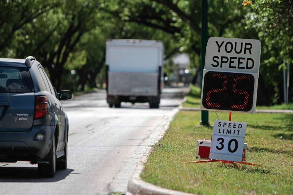 East St. Paul to use speed display boards – Our Communities