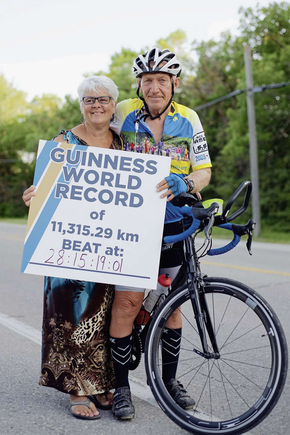 Loewen sets another Guinness world record – Our Communities