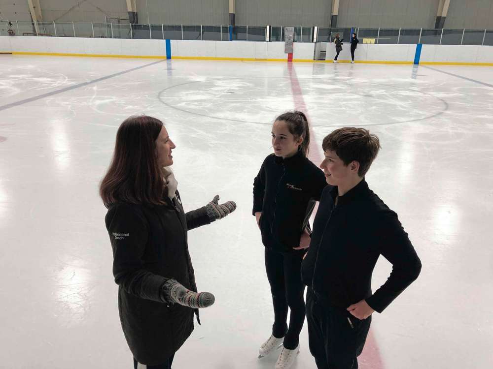 Skating coach earns provincial honours – Our Communities