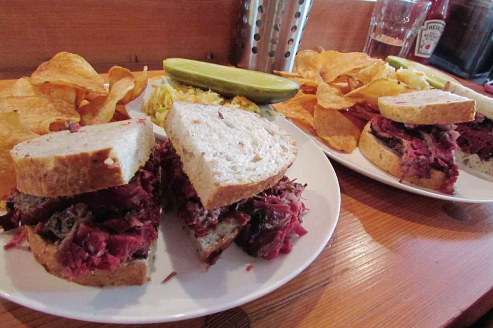 Traditional fare at New York-style deli – Our Communities