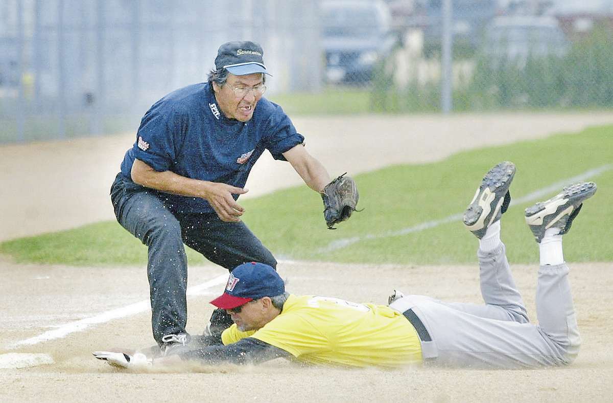 The origins of slo-pitch softball in Winnipeg – Our Communities