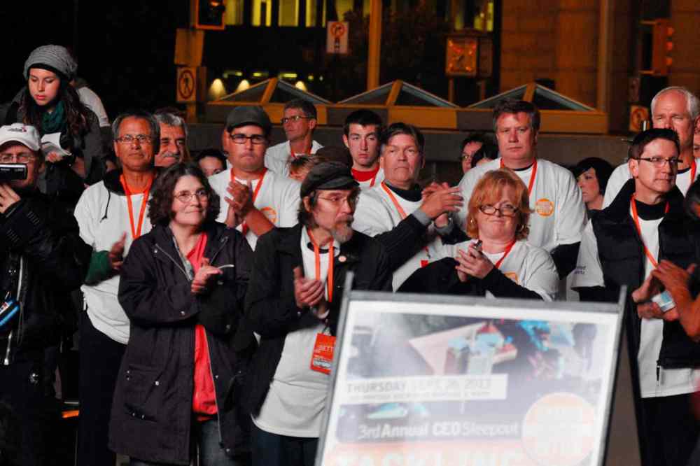 Holidays a time for giving – Our Communities