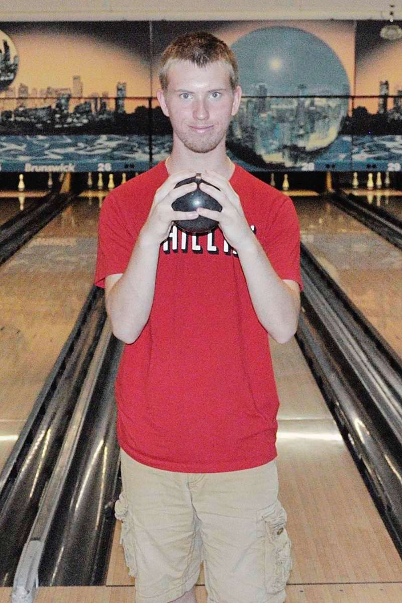 Bowler has his eye on the prize – Our Communities