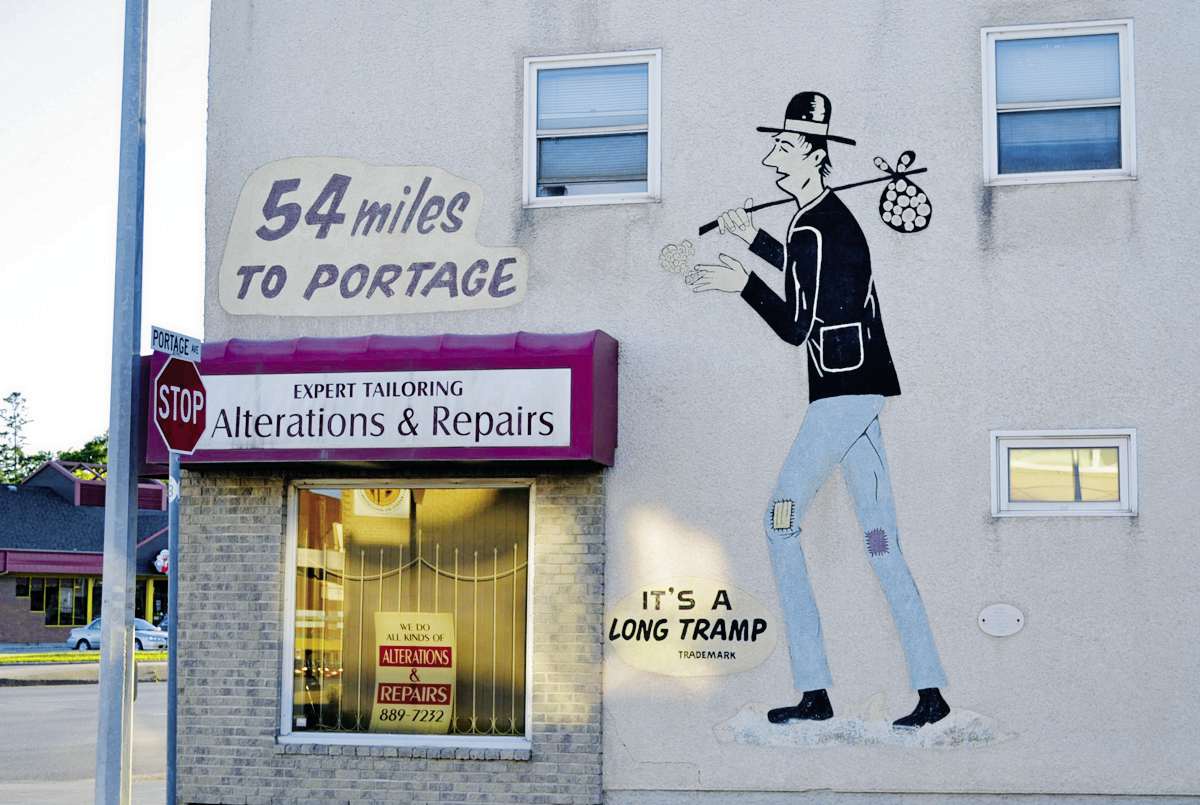 The origins of the “Long Tramp” mural – Our Communities