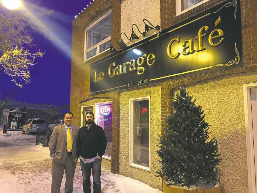 Street Hockey Night in Canada at Le Garage – Our Communities