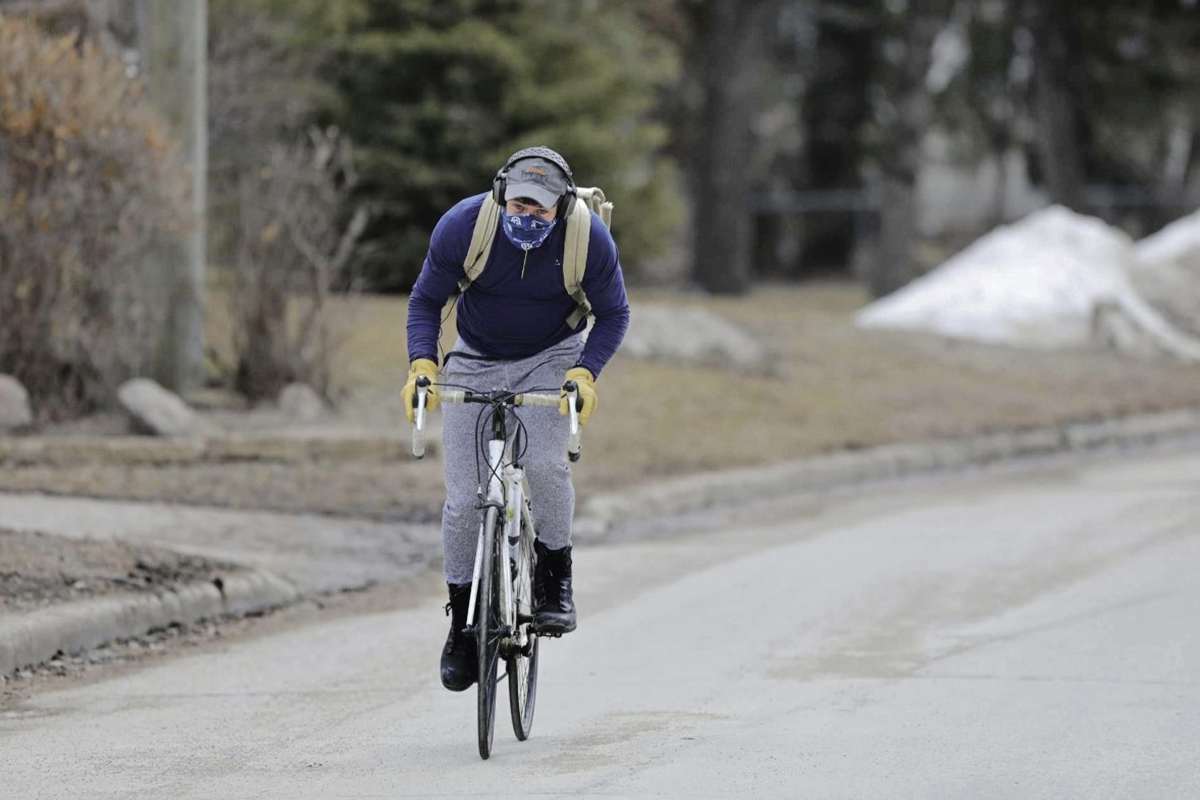 Cycling in springtime – Our Communities