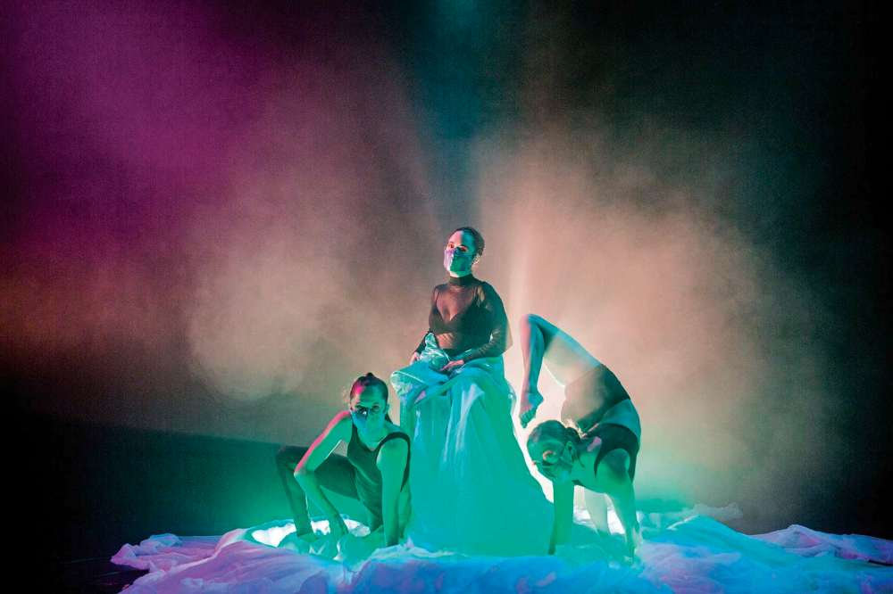 An immersive artistic event – Our Communities
