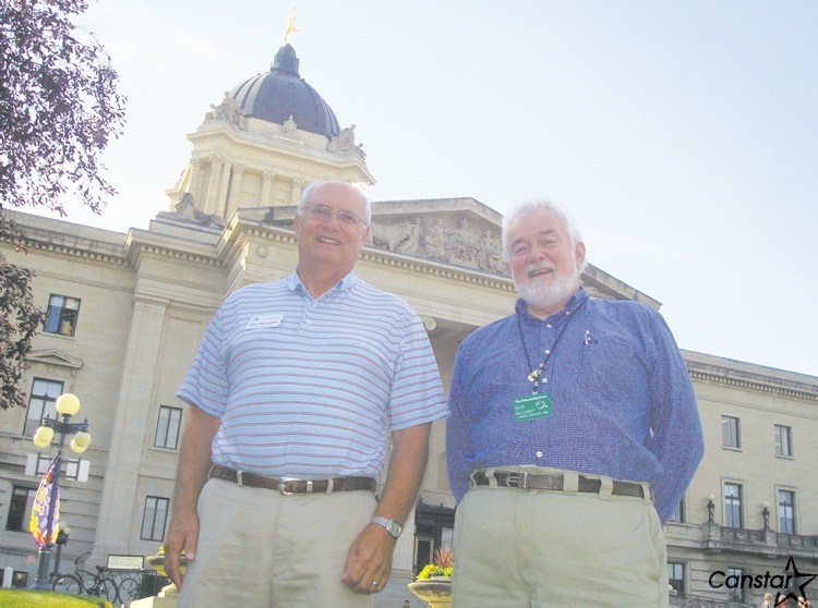 Winnipeggers welcome new American friends – Our Communities