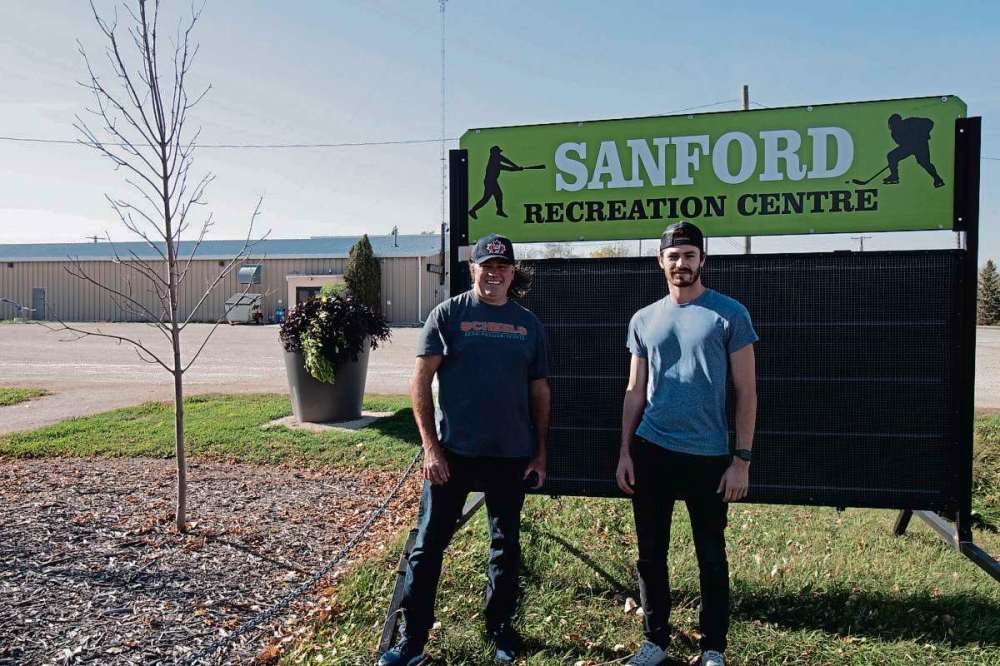 Sanford hockey faithful start junior team – Our Communities