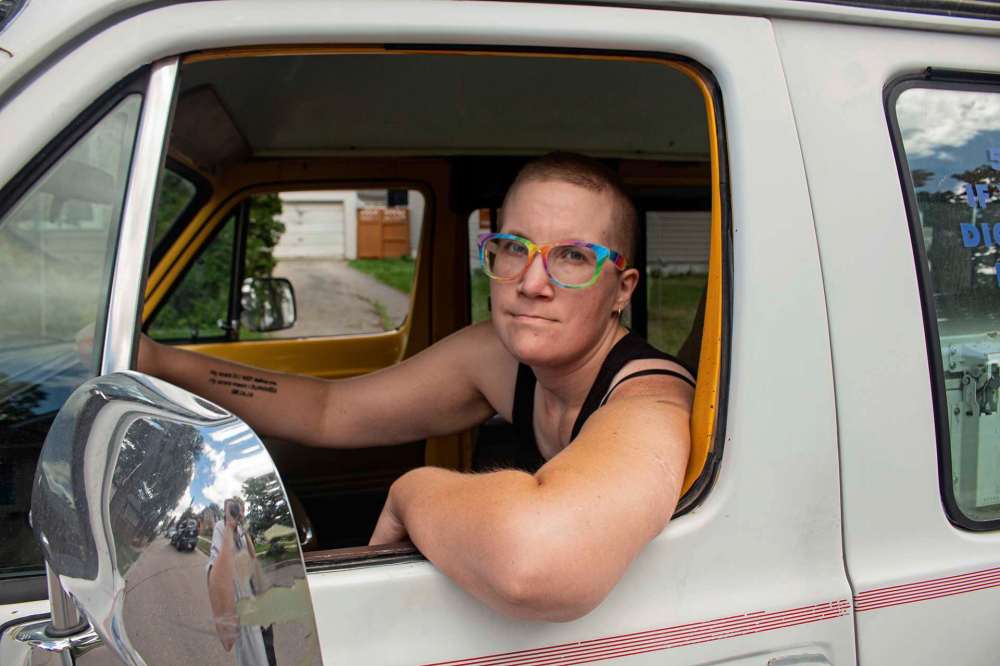 Dickie Dee Lady brings smiles to St. James – Our Communities