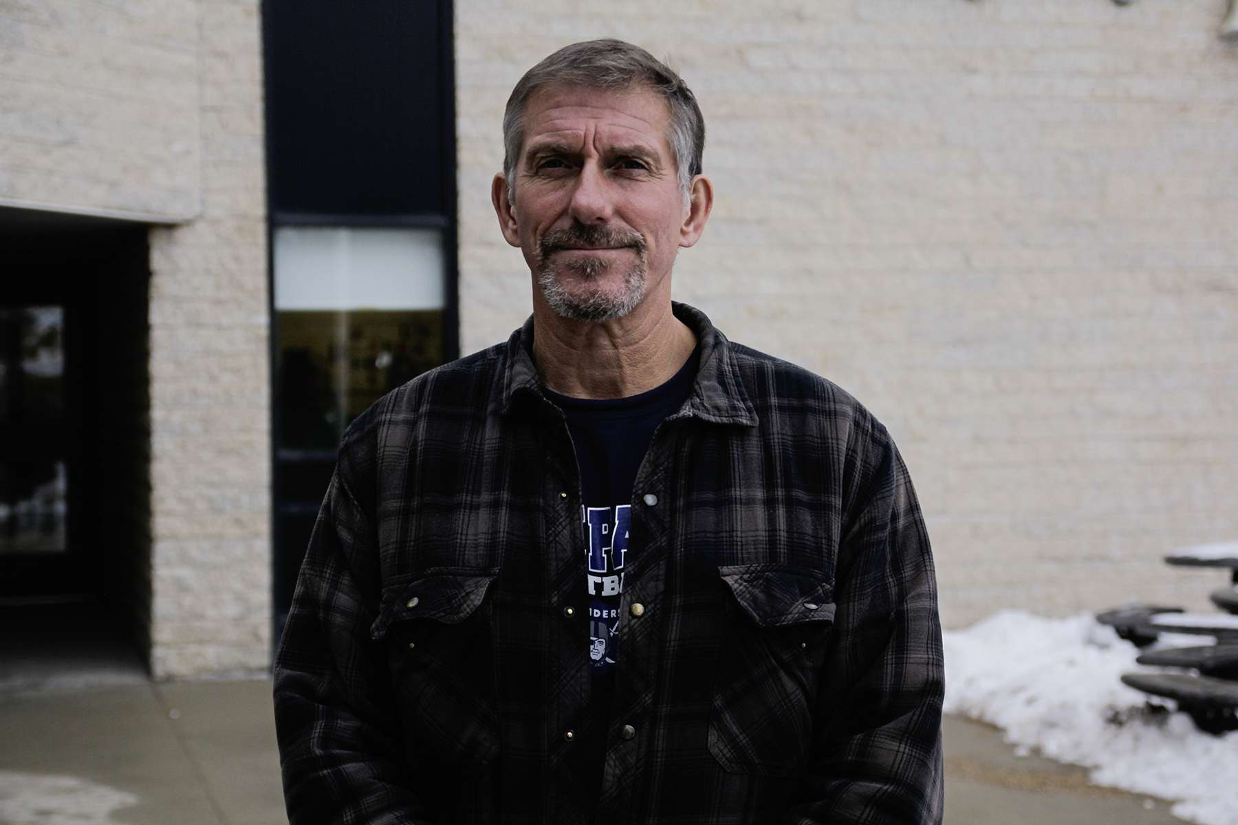 Coach retires after lengthy football career – Our Communities