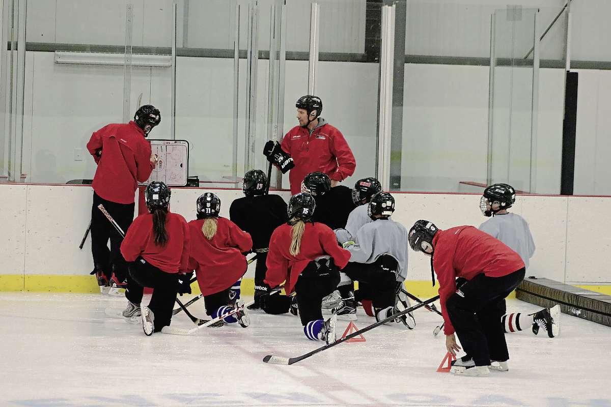 Young players building confidence on the ice – Our Communities