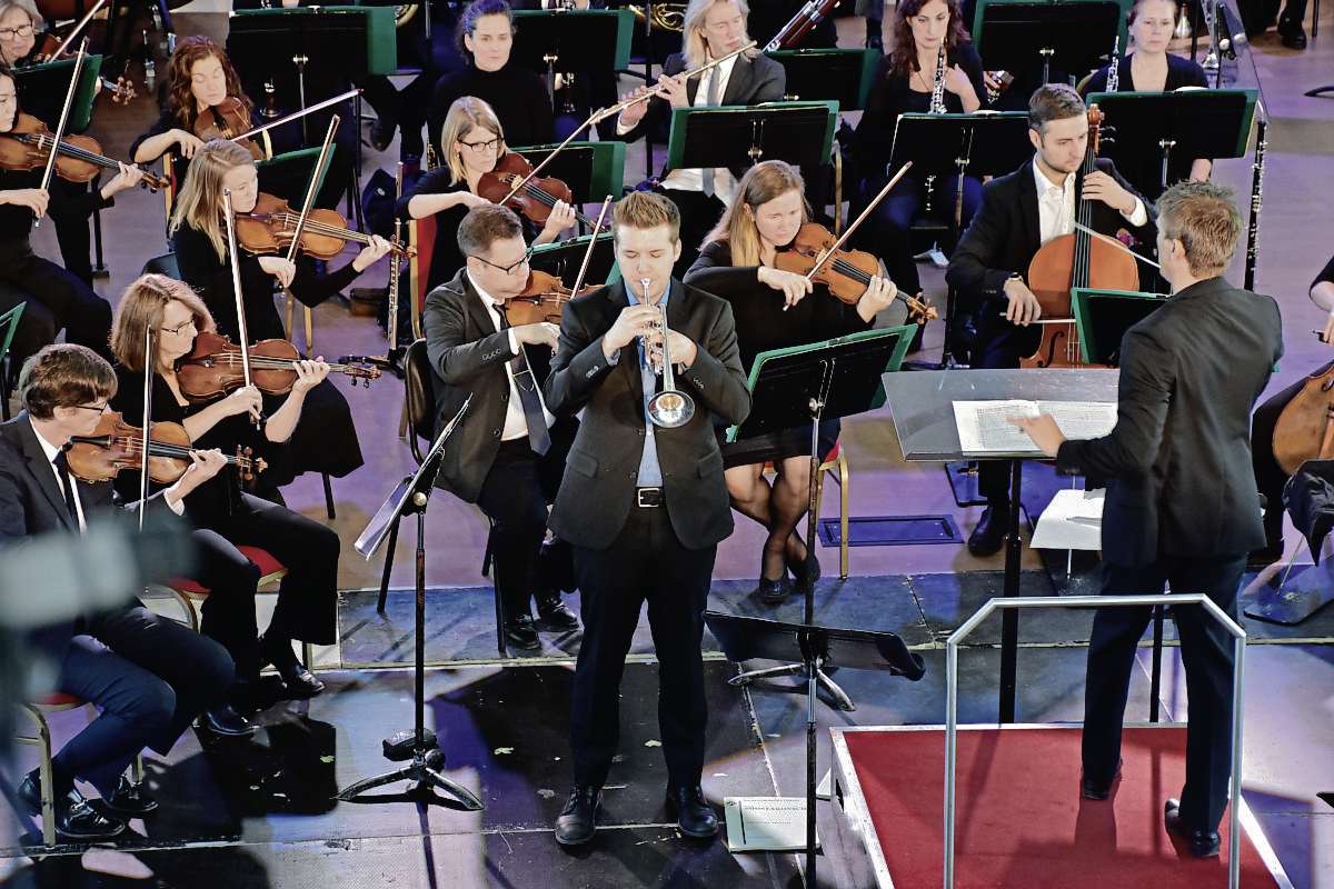 WSO plays for Maples Collegiate – Our Communities