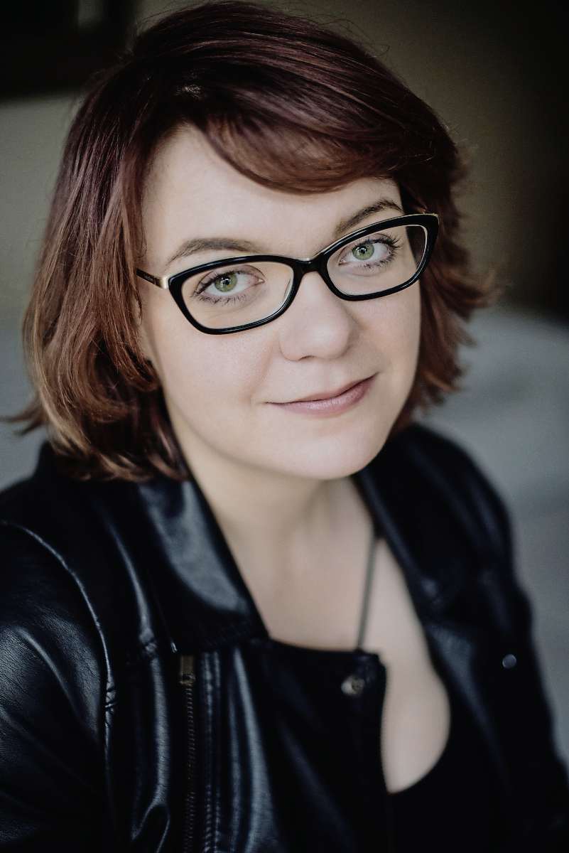 A humorous glimpse of grief – Our Communities