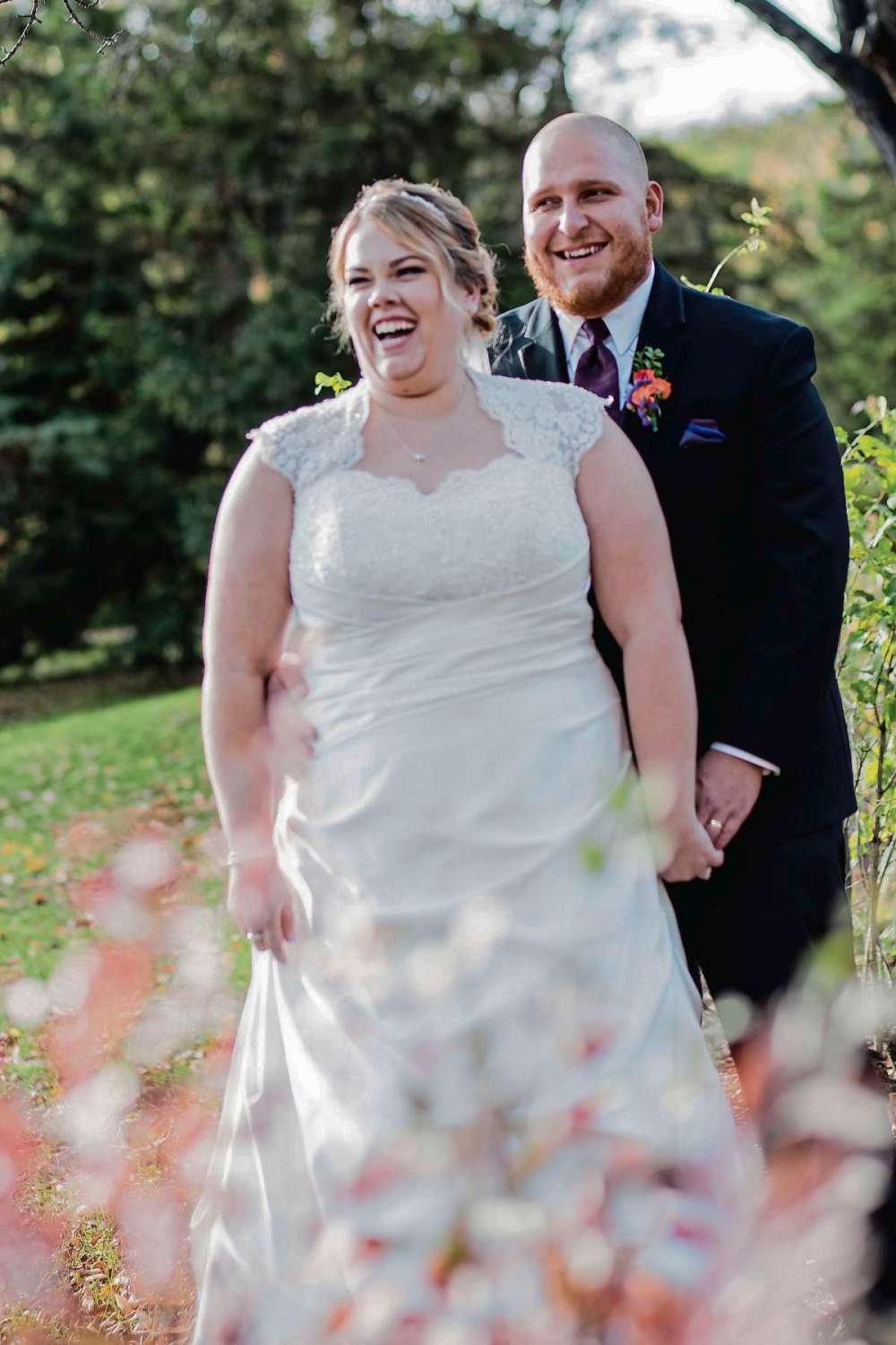 Couple ties the knot at SOSD school – Our Communities
