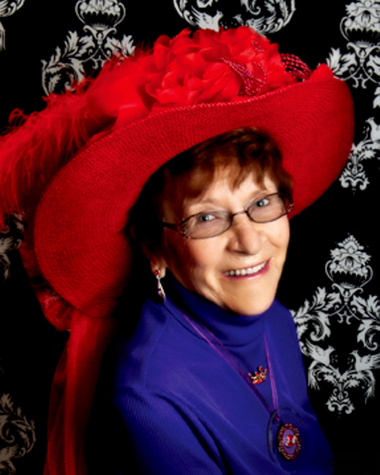 Local red hatters celebrate 10 years – Our Communities