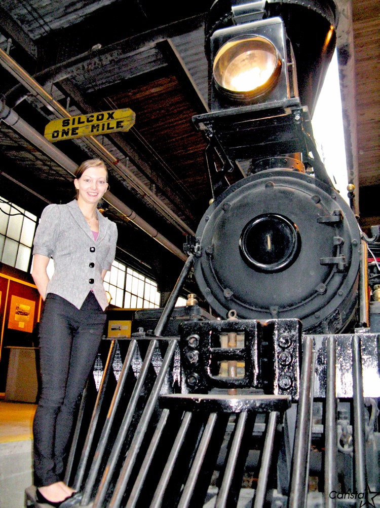 Teenager choo-choo-chooses railway museum – Our Communities