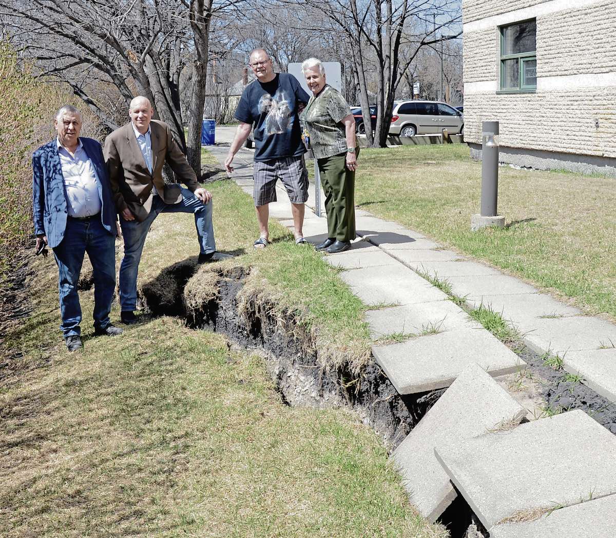 Riverbank collapse causing problems – Our Communities