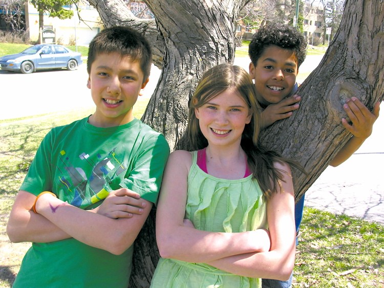 Local school does “Oui” Day event in style – Our Communities