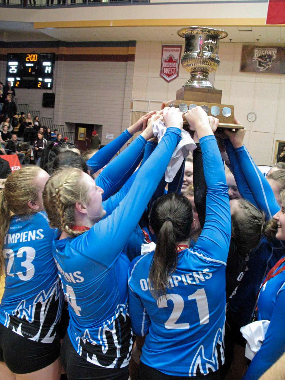 Jeanne-Sauvé wins provincial volleyball title – Our Communities