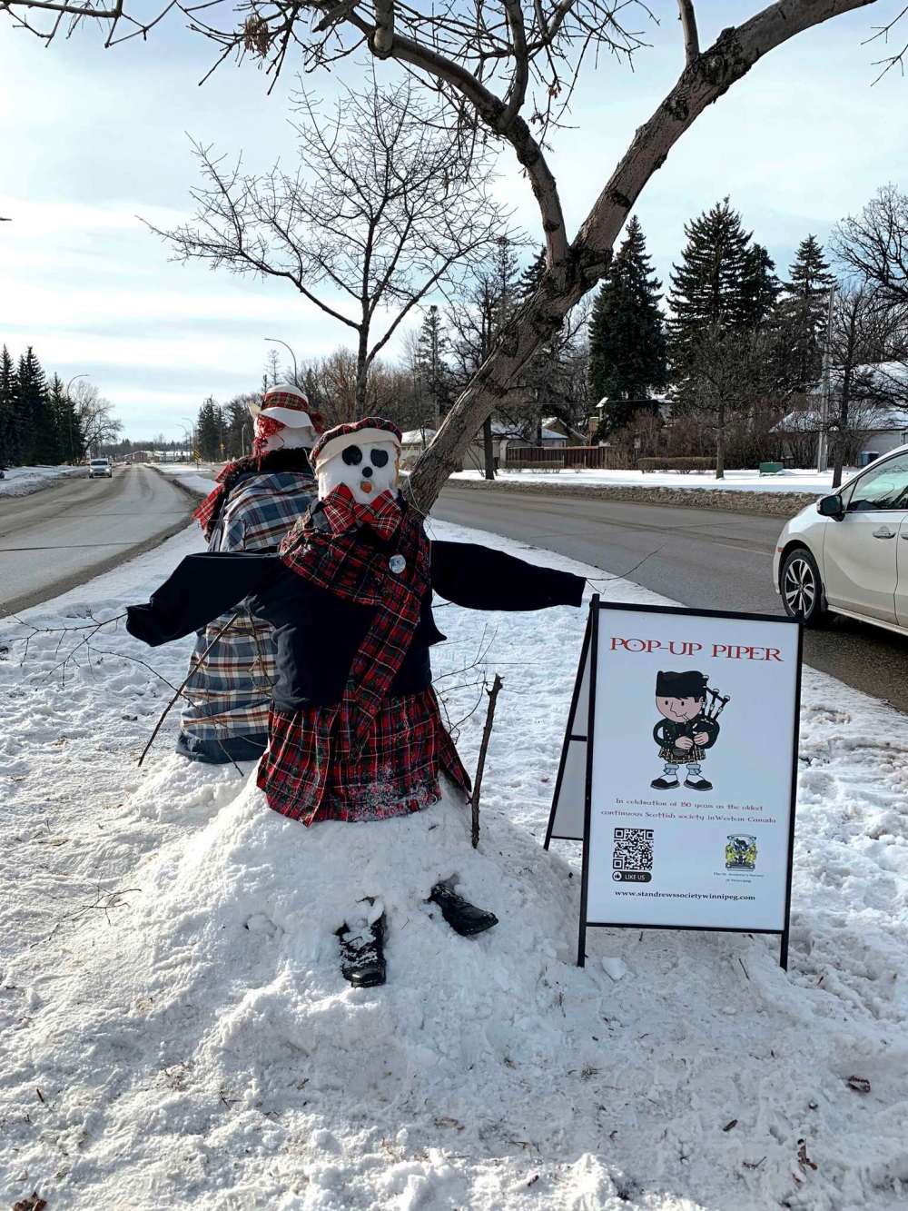 Build snowmen for a good cause – Our Communities