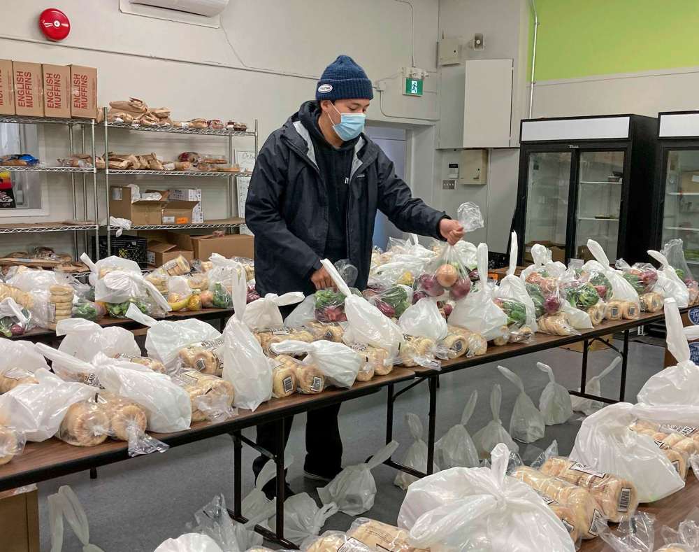 Ma Mawi distributes thousands of food hampers monthly – Our Communities