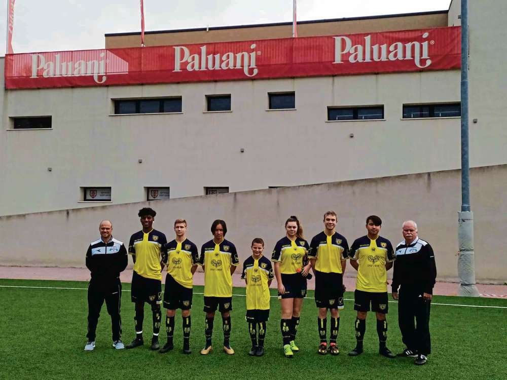 FC Northwest players train in Italy – Our Communities