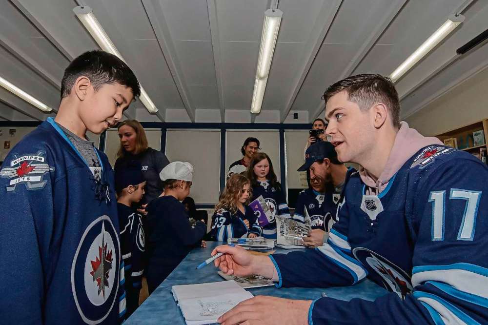 Jets help Harrow School launch I Love to Read month – Our Communities