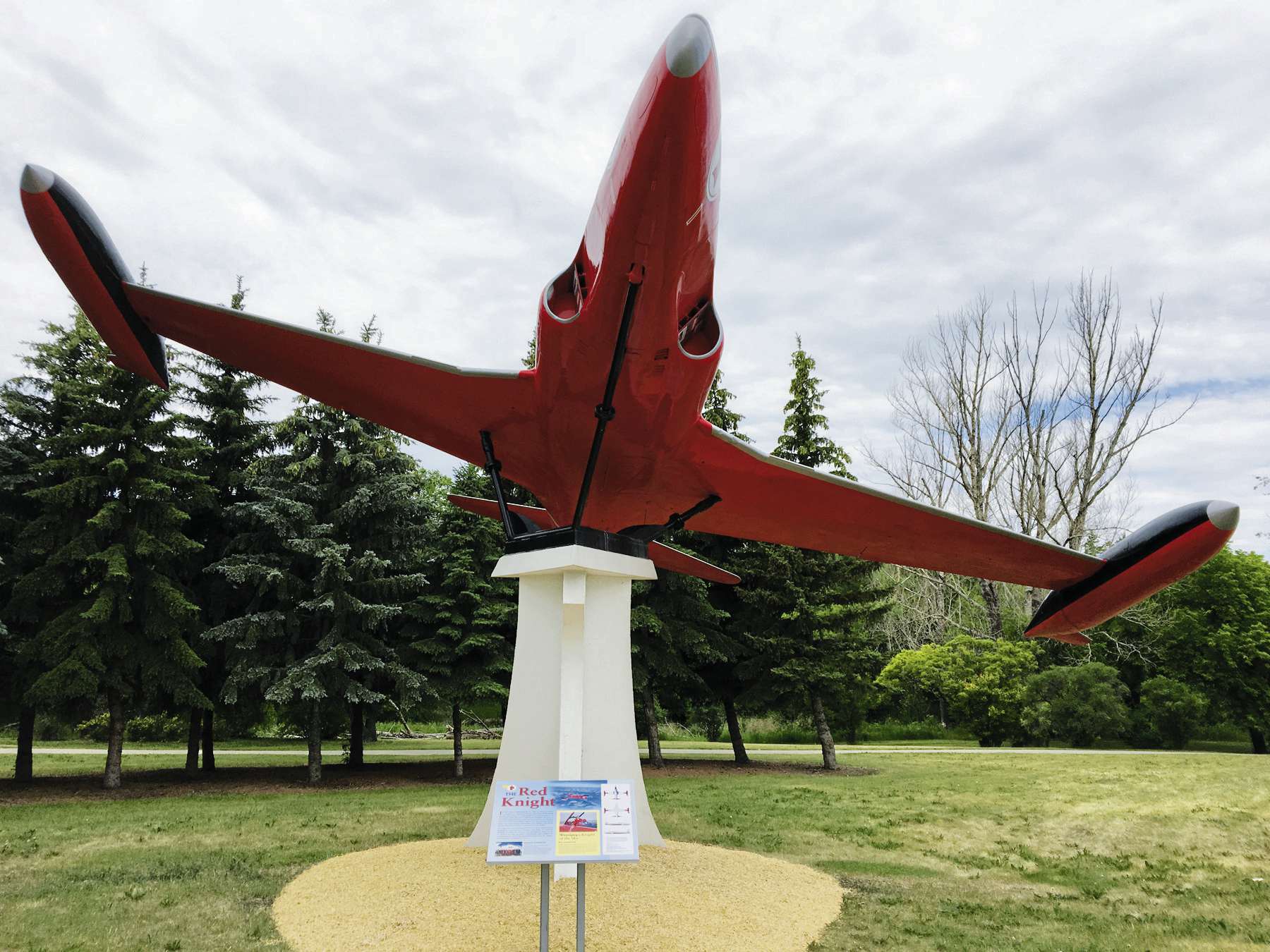 Red Knight soars above Woodhaven Park – Our Communities