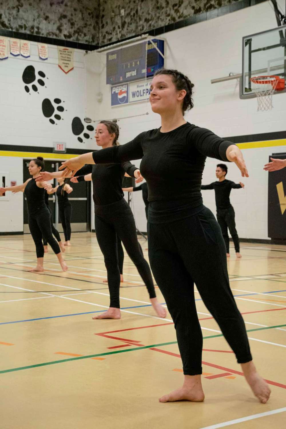 Dancers on tour – Our Communities