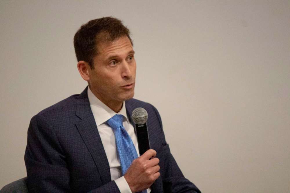 Supreme Court visits U of W – Our Communities