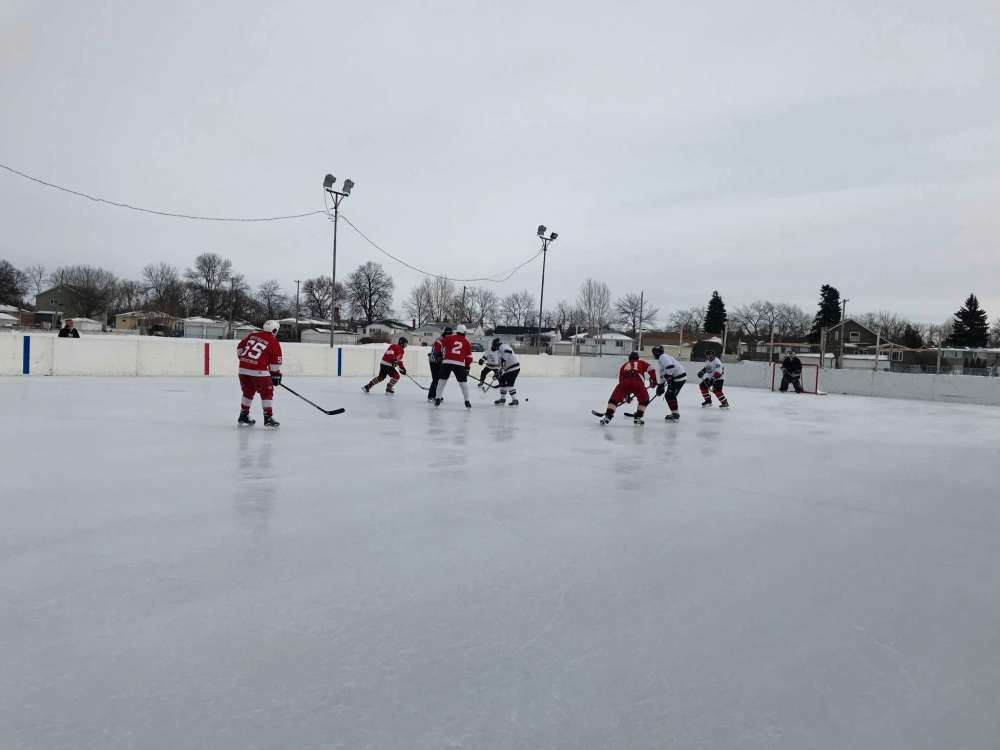 Riverview Community Centre 4-on-4 a family affair – Our Communities