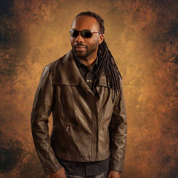 calendrier communautaire 233-ALLÔ – Our Communities