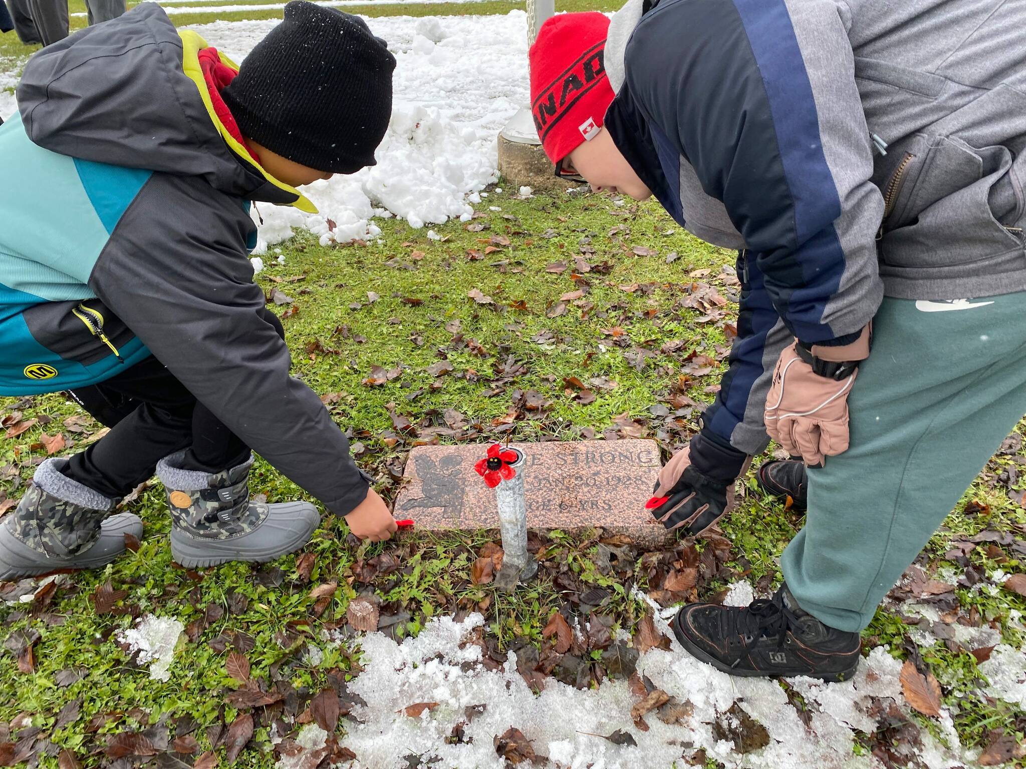 No Stone Left Alone ceremony attended by more than 600 students – Our ...